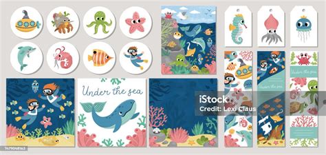 바다 밑에 귀여운 카드 해초 물고기 다이버 잠수함으로 설정합니다 벡터 만화 해양 생활 광장 라운드 수직 인쇄 템플릿 태그 엽서