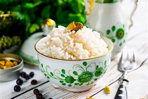 Рассыпчатый рис на гарнир в мультиварке рецепт с фото пошагово - 1000.menu