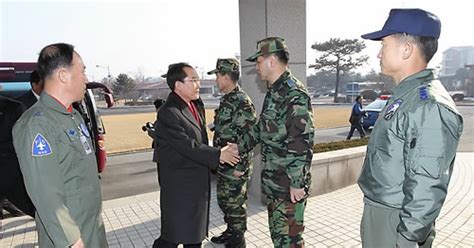 이회창 공군 10 전투비행단 방문