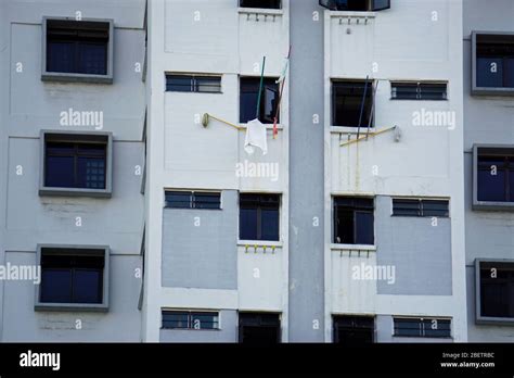 Huge Residential Building In Singapores City Center Stock Photo Alamy