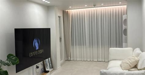 원룸에서 신혼집으로 이사하게되면서 청소 요청드렸었는데 리모델링집에 맞춰서 청소도 깔끔하게 해주시고 하셨습니다 덕분에