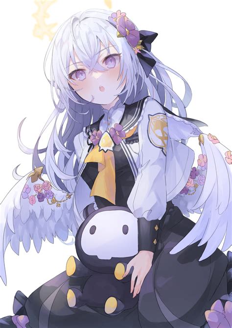 Azusa Shirasu Персонаж