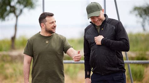 ვინ იყო დენის მონასტირკსი