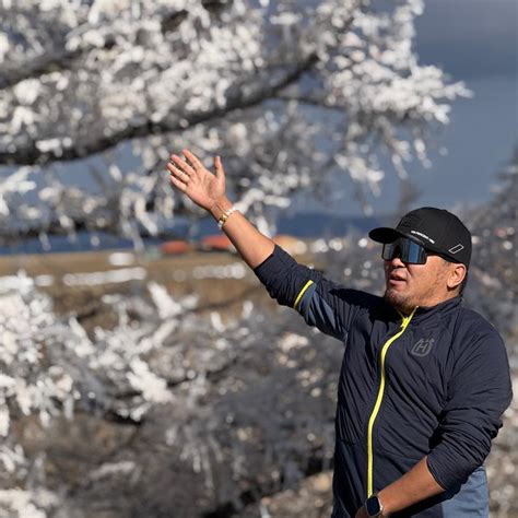 One Life Нэг танихгүй хүн надруу яаж чам шиг үргэлжийн жаргалтай амьдрах вэ гэсэн захиа