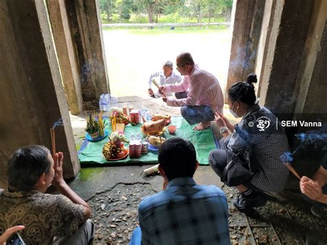 អ្នកជំនាញ ត្រូវសែនព្រេនសុំការអនុញ្ញាតពីដូនតា មុនជួសជុលប្រាសាទក្នុងរមណីយដ្ឋានអង្គរ