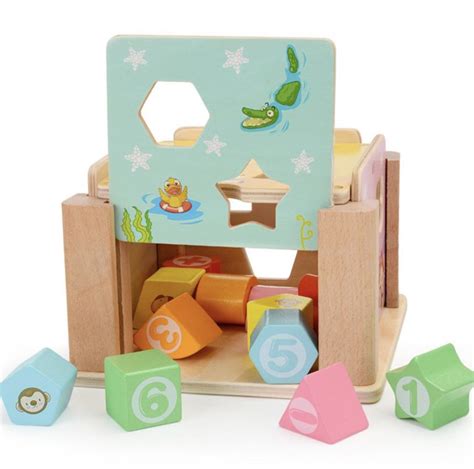 Cub Sortator De Forme Geometrice Din Lemn 3 Ani