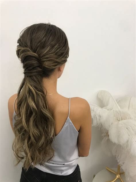 Хвост ракушка причёска на длинные волосы свадебная причёска Bride Hairstyle En 2024