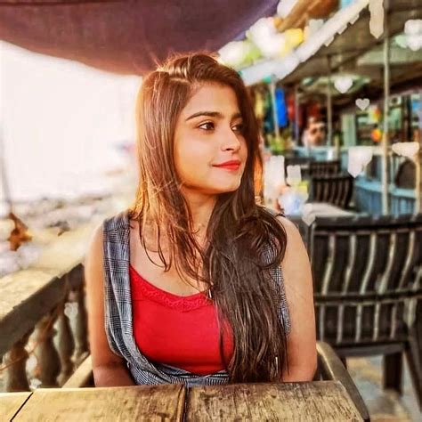 Status Gujartino1 • Threads Say More