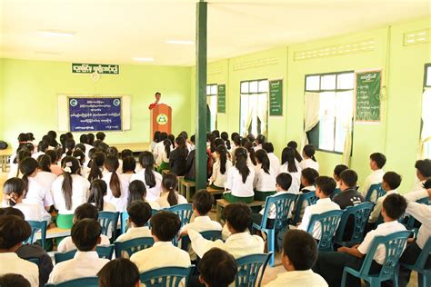 ကျိုင်းတုံမြို့နယ်၊ အခြေခံပညာအထက်တန်းကျောင်းခွဲ ကတ်ဖ ၌ စာဖတ်ရှိန်မြှင့်တင်ရေး အသိပညာပေးဟောပြောပ