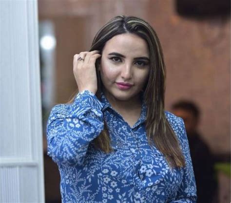 Hareem Shah Reveals Her Journey From A Teacher To Tiktok Star Lens