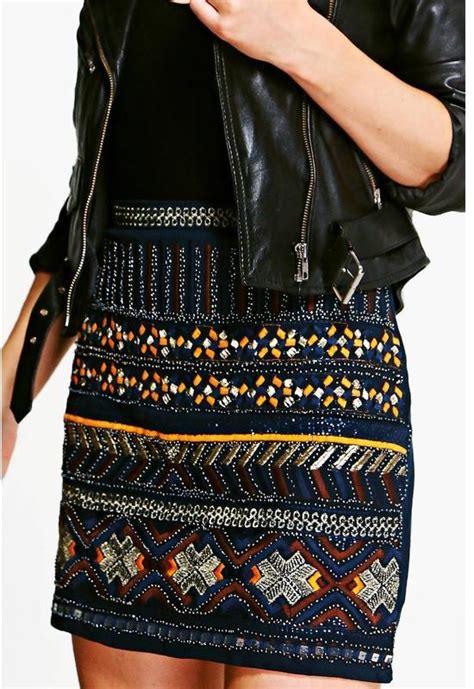 Брендова спідниця Jcl вишивка бісер параж етикетка — ціна 398 грн у каталозі Міні спідниці