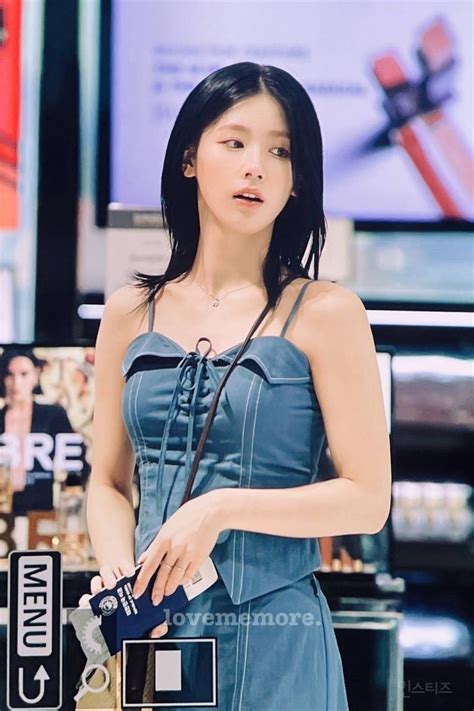 오늘 자 중단발이 너무 찰떡인 여돌 공항 직찍  인스티즈 Instiz 이슈 카테고리