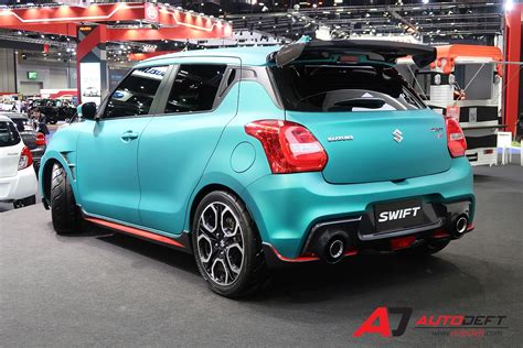 ชมคันจริง All New Suzuki Swift ตัวแต่งสีเขียวด้านอโนไดซ์ ในงาน Big Motor Sale 2018 Autodeft