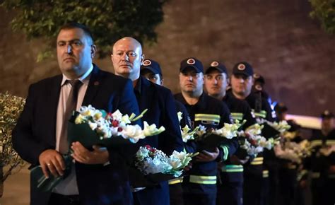 ქართველმა მაშველებმა თბილისში 2015 წლის წყალდიდობის შედეგად დაღუპულთა ხსოვნას პატივი მიაგეს