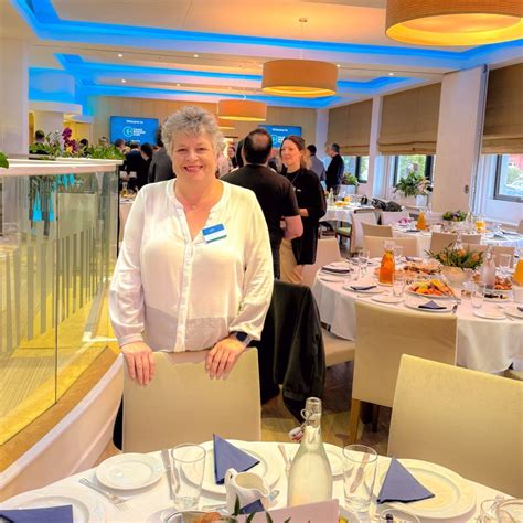 Jane Milton On Linkedin Ealing Pillarsrestaurant Ealingbusinesses Networkingbreakfast