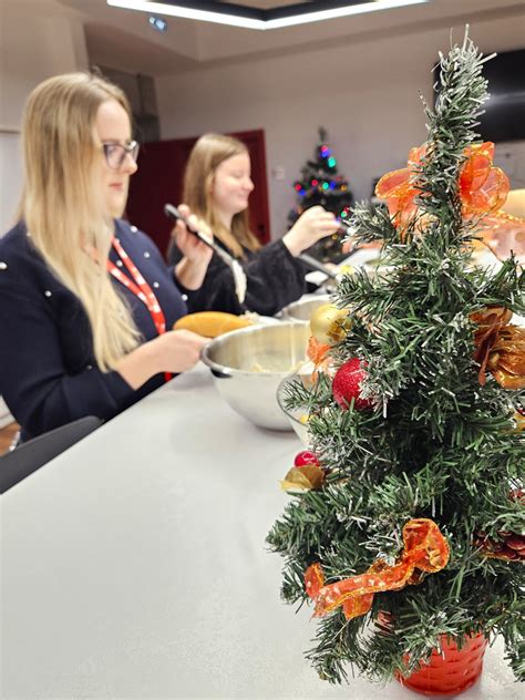 It Impulse On Linkedin Myitimpulse Breakfastclub Salads Christmasseason Officelife Kosice