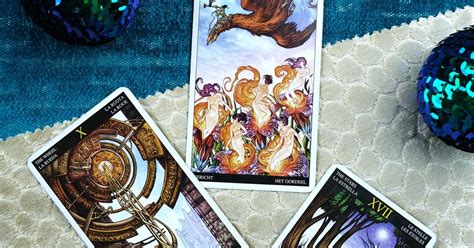 Гороскоп на 4 грудня для всіх знаків зодіаку за картами Таро — Астрологія