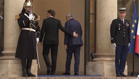 Макрон поддержал Пашиняна в его противостоянии с духовенством Minval Politika