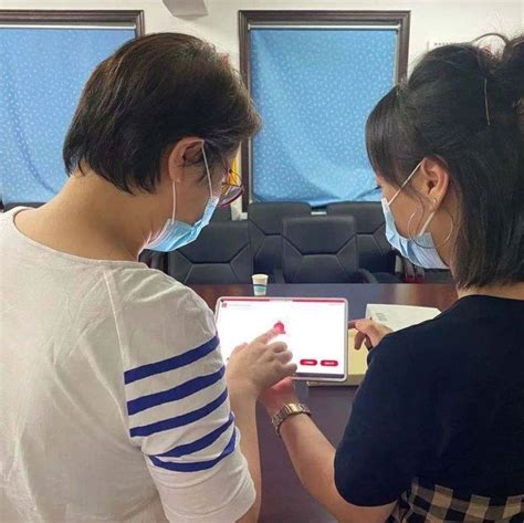 【民呼我为 今日铃声】线上线下互动协商——议事途径再升级红石