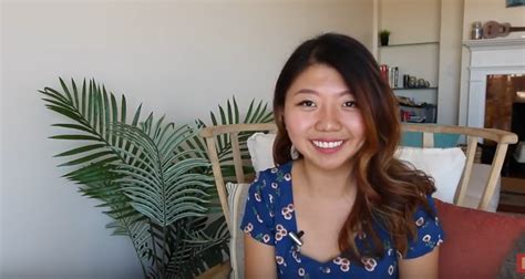 How To Travel Vlog 4 Steps For Beginners