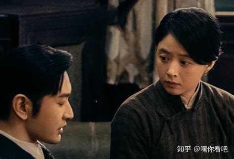 谍战大剧《潜伏者》官宣，本以为蒋欣是颜值担当，却被女配惊艳 知乎