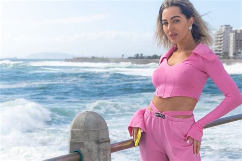 Биография Скандальной Блогерши Виолетты Чиковани