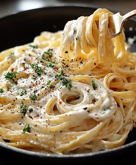 Homemade Alfredo Sauce Pasta The Ultimate Recipe Guide Yumrow