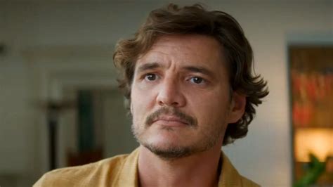 Pedro Pascal What Happened To His Arm Did Kieran Culkin Break It