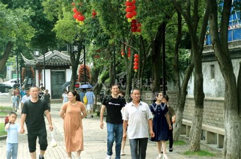江苏苏州逛平江历史文化街区 感受江南古韵 人民图片网