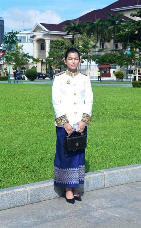 បុគ្គលិកស្ថានីយទូរទស្សន៍អ្នកឧកញ៉ា ២រូបទទួលការតែងតាំងជាមន្ត្រីជាន់ខ្ពស់រាជរដ្ឋាភិបាល