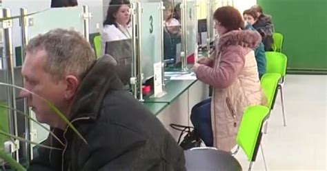 Як безробітним українцям оформити допомогу від держави покрокова інструкція