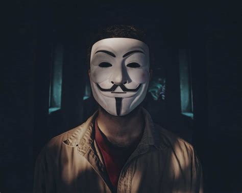 Will We Ever Know Who Satoshi Nakamoto Is? - Chart Attack