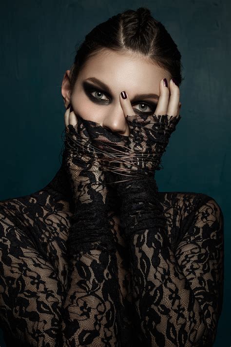 Bind Unbind Behance