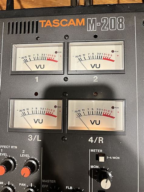 Tascam M 208 Reverb