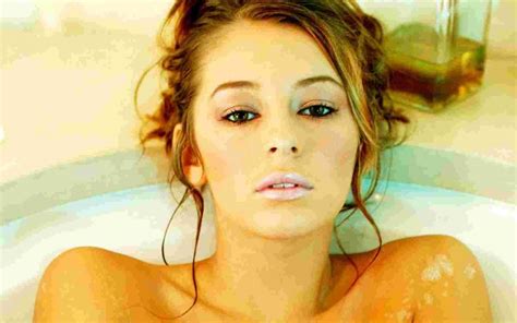🔥 Free Download Celebrity Hot Image Keeley Hazell Wallpapersafari