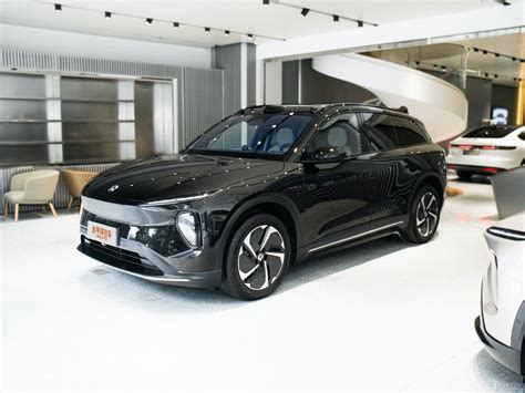 蔚来es6外观实拍高清大图 蔚来es6 2023款 75kwh深空黑第1张图片大全 太平洋汽车