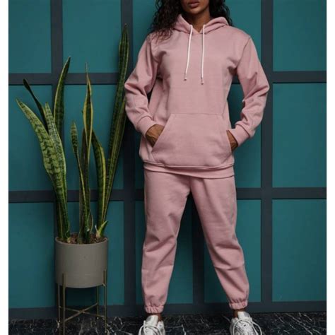 ست هودی و شلوار زنانه تولیدی ایلیا 110 فروش عمده