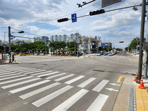 예산군 스마트 횡단보도 조성으로 군민 안전 한걸음 더