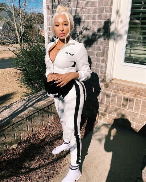 Discover 12 Ella Bands And Ella Mai  Ideas Ella Mai With Braids