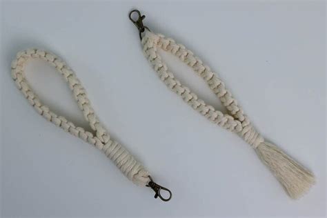 Diy Macrame Wristlet Keychain 2 Ways Easy Tutorial Marching North