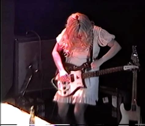 Kat Bjelland Using A Knife As A Slide💕💕 In 2025 Babes Riot Grrrl