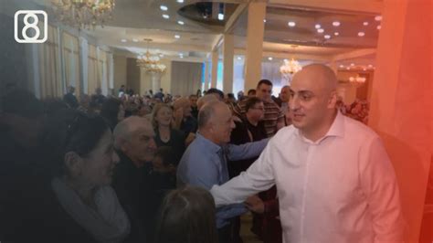 დაპირისპირება ნაციონალურ მოძრაობაში