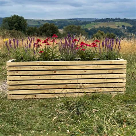Contemporary Wooden Planter Fully Assembled And Lined Optional Castor