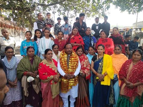 Cabinet Minister Ramvichar Netams Grand Welcome In Ambikapur