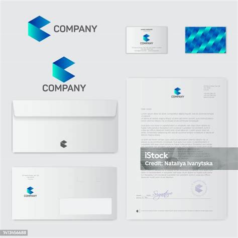 종이 접기 그림과 같은 C 모노그램 문자 C는 문자가있는 파란색 리본으로 구성됩니다 기업 문서 펜 편지 공백 봉투 엽서 명함 레터헤드에 대한 스톡 벡터 아트 및 기타 이미지