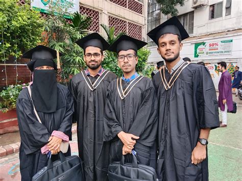 Gallery Manarat International University