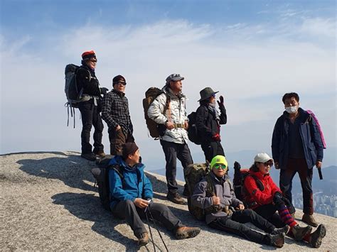 나도나눠주고도와주는산악회 Band