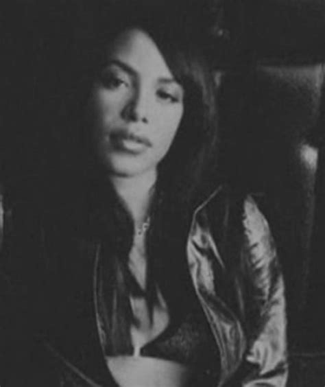 Pin By Ashley Nicole On Aaliyah Aaliyah Haughton Aaliyah Haughton