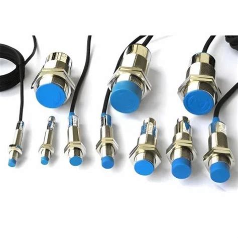 Omron Proximity Sensor At ₹ 300piece Omron Proximity Sensor Pnp In