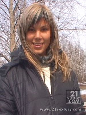 Brenda Moon Model Profile Indexxx Com